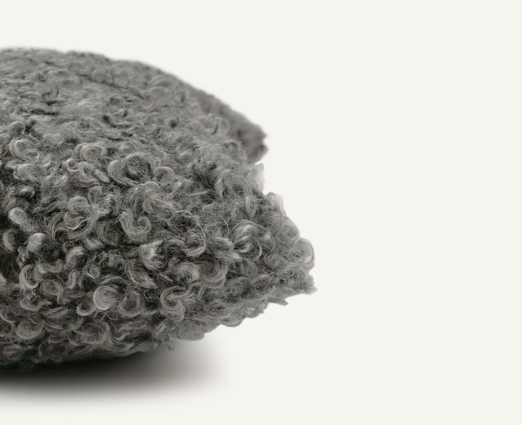 Whirly / Gunmetal – Floof